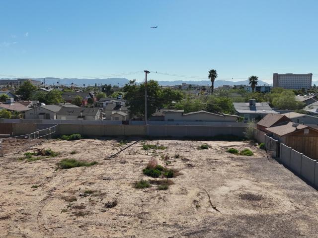 1521 W McKinley St, Unit 19, Phoenix, AZ 85007 | MLS #6957 | Compass