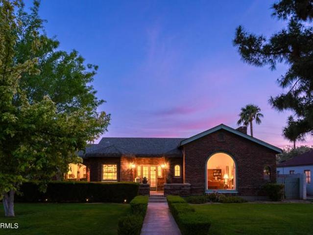1521 W Wilshire Dr, Phoenix, AZ 85007