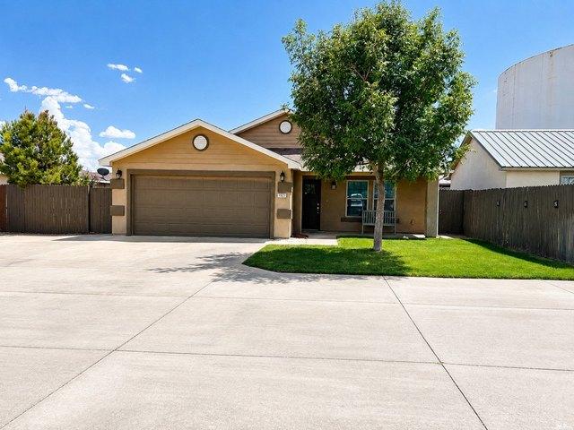 1521 Yale Ln, Eunice, NM 88231