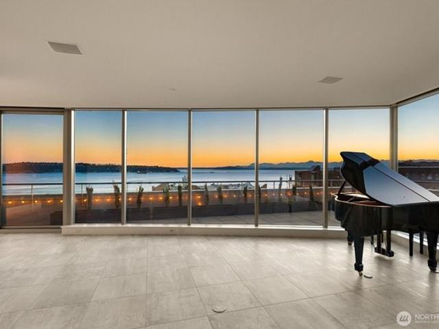 1521 2nd Ave Apt 700, Seattle, WA 98101