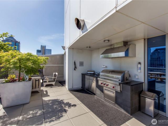 1521 2nd Ave, Unit 1400, Seattle, WA 98101 | MLS #2461