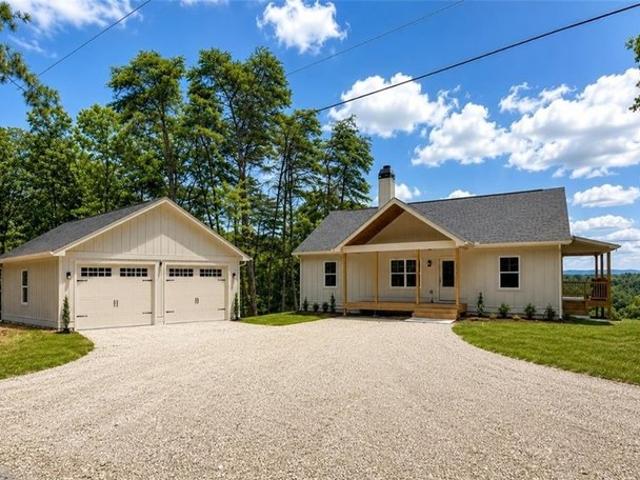 1521B Azure Ln, Ranger, GA 30734