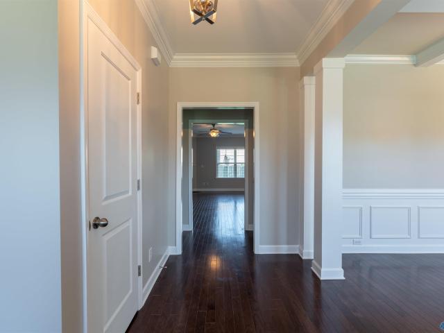 15223 Lakeside Trail