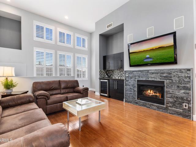15221 N Clubgate Dr, Unit 2059, Scottsdale, AZ 85254 | Compass