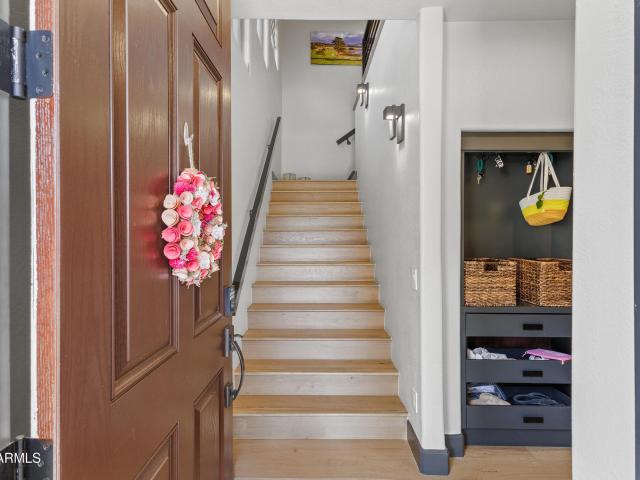 15221 n clubgate drive # 2077