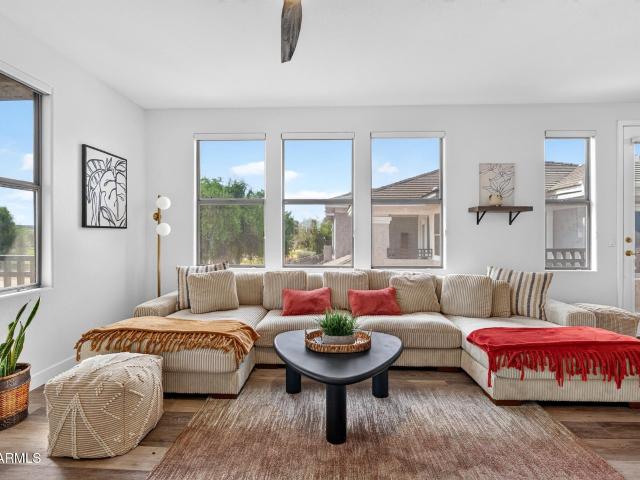 15221 n clubgate drive # 2078