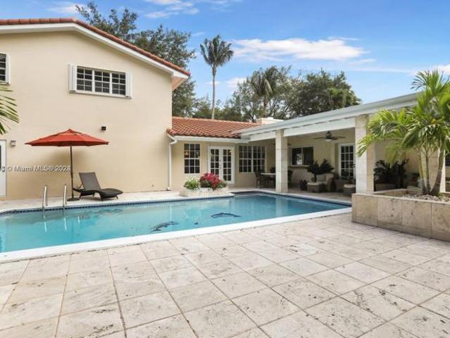 15224 SW 80th Ave, Palmetto Bay, FL 33157