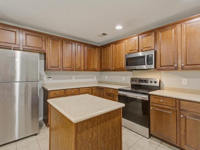 1522 Mandarin Court