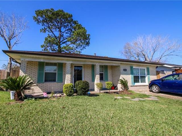 1522 Maplewood Dr, Harvey, LA 70058 | MLS #2544 | Compass