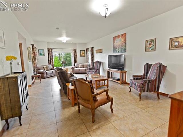 1522 Monarch Drive