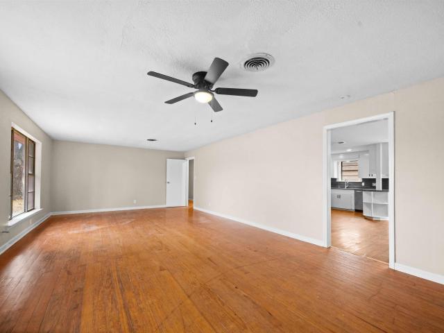 1522 N Ross Ave, Tyler, TX 75702 | MLS #26005