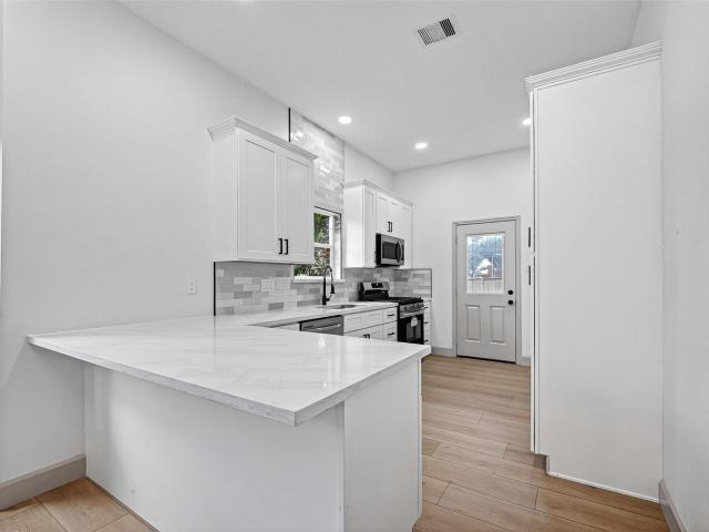 1522 New Cedars Drive