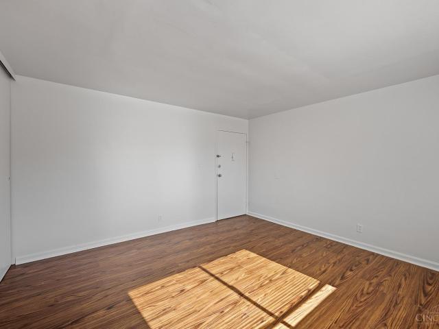 1522 Cedar Avenue