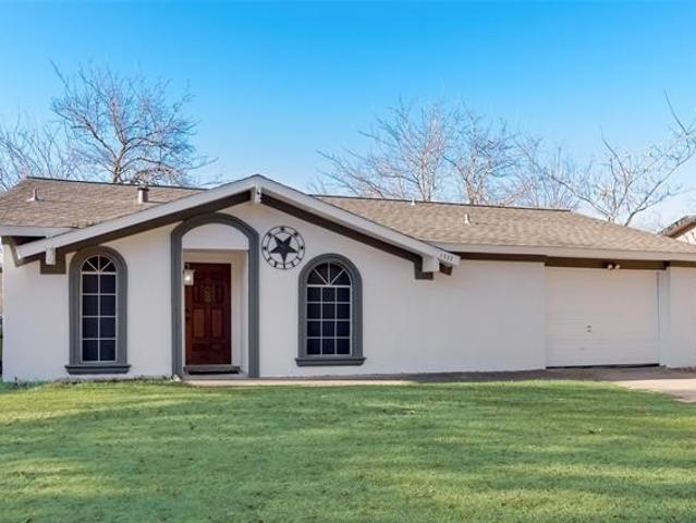 1522 Deepwood Dr, Garland, TX 75040