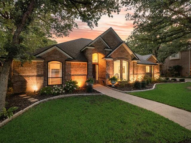 1522 Highland Oaks Drive