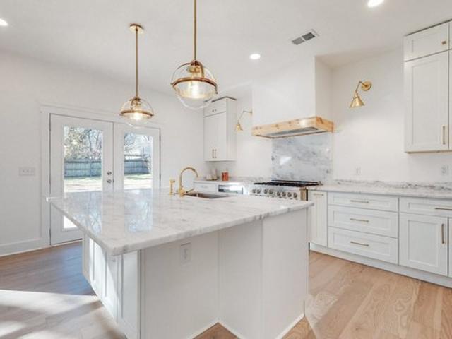 1522 Jones Ave, Nashville, TN 37207
