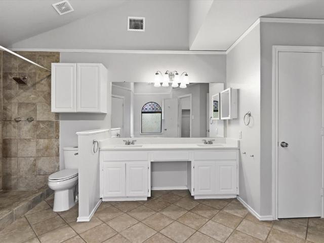 1522 Knollview Ln, Carrollton, TX 75007 | MLS #21241