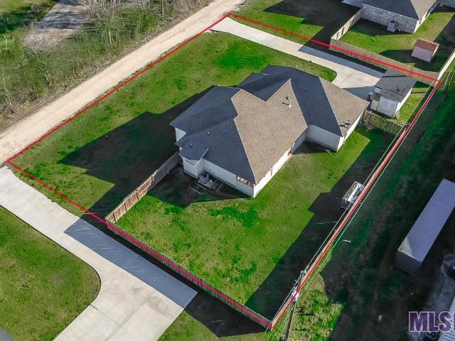 1522 Lamotte Ln, Port Allen, LA 70767 | MLS #BR2026001 | Compass