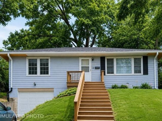 1522 S 26th St, Saint Joseph, MO 64507