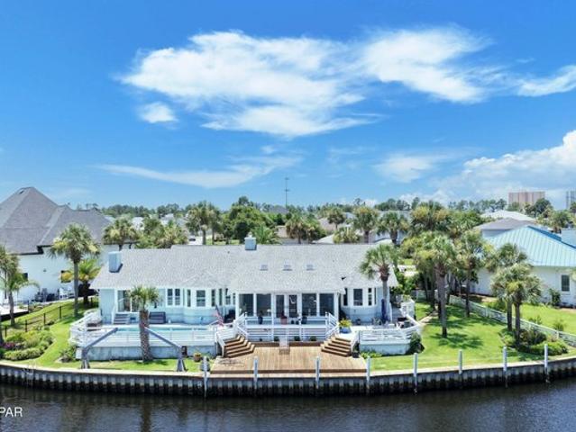1522 Trout Ln, Panama City, FL 32408