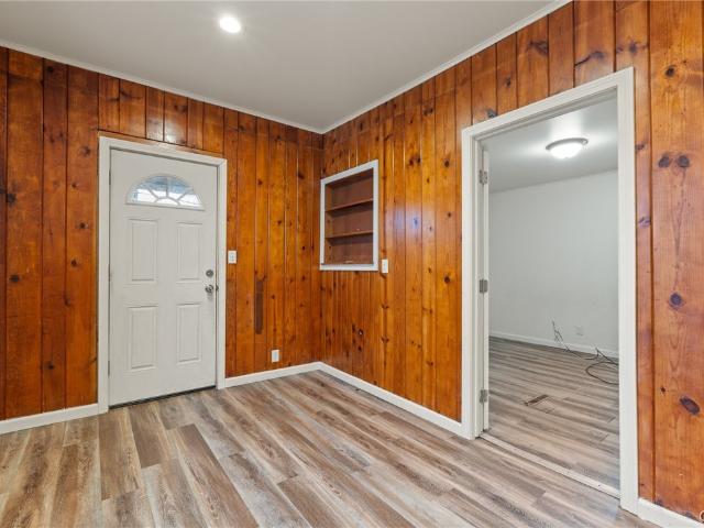 1522 Valley Drive