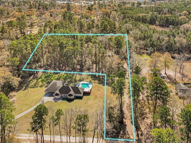 1522 Woodhue Dr, Spring, TX 77386