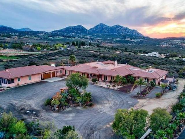 15230 Evenson Way, Ramona, CA 92065
