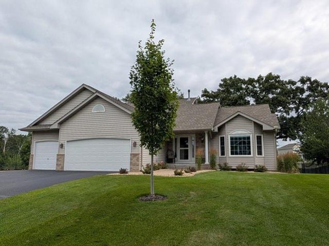 15235 Yellow Pine St NW, Andover, MN 55304