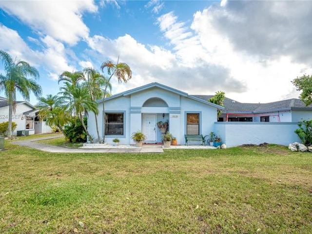 15235 SW 64th Ter Unit 9 35, Miami, FL 33193