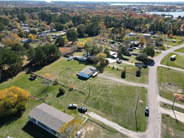 15236 Heavenly Acres Dr, Willis, TX 77318