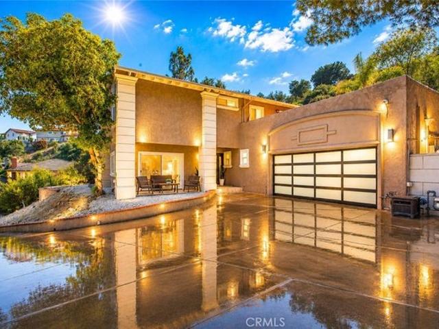 1523 Colina Dr, Glendale, CA 91208