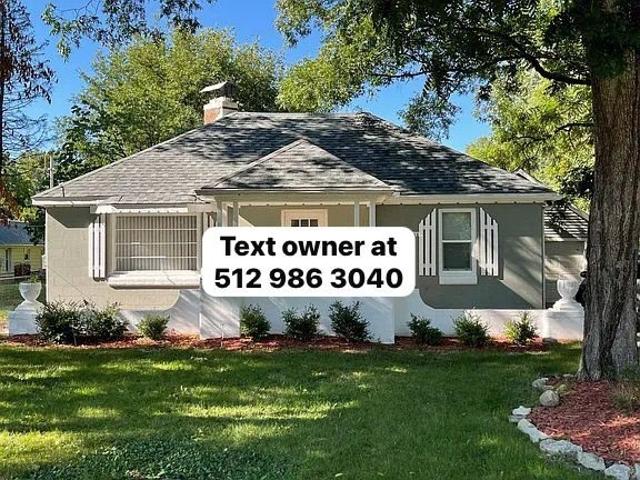 1523 E Resthaven Rd, Peoria, IL 61615