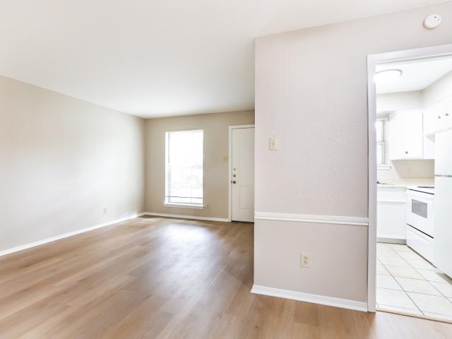 1523 Heights Boulevard 3