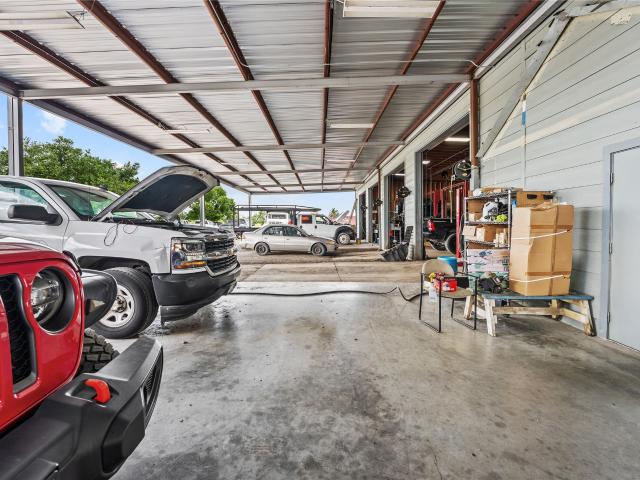 1523 Highway 36 N