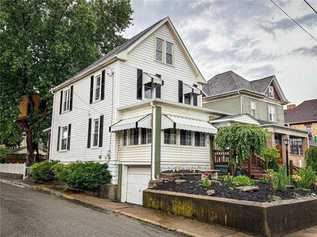 1523 Indiana Ave, Monaca, PA 15061
