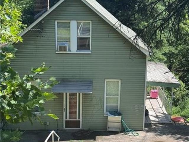 1523 Ridge Ave, Braddock, PA 15104