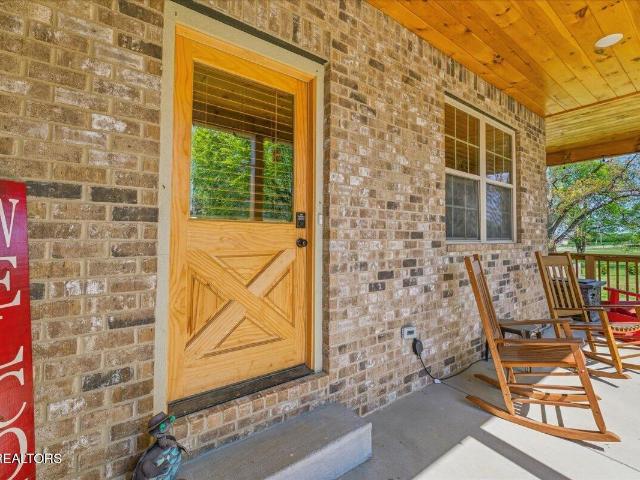 1523 Rosewood Drive