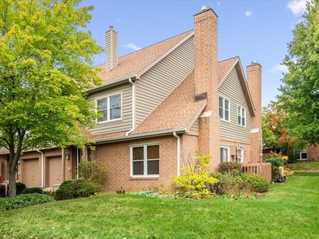 1523 Stewart Dr, Darien, IL 60561