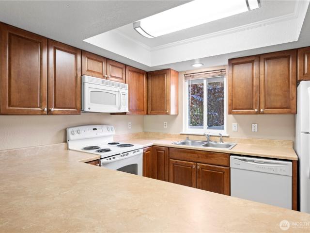 1523 Sunset Place