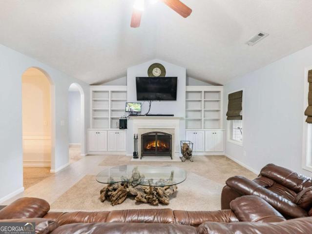 152 Carl Cedar Hill Road