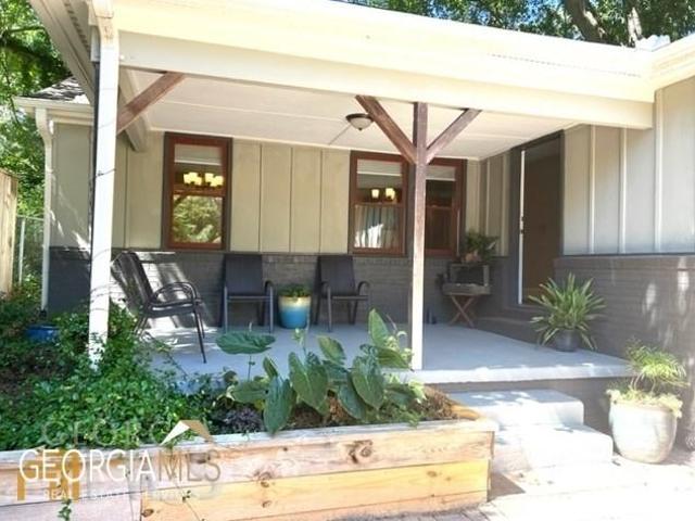 152 Cherry St, Carrollton, GA 30117