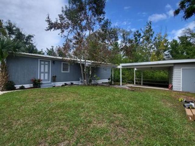 152 Alligator Cir, Crescent City, FL 32112