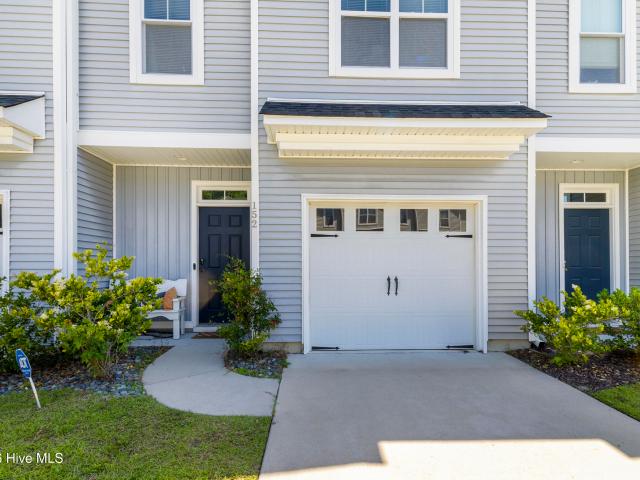 152 Aspen Road