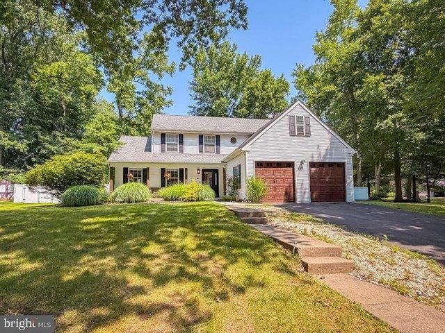 152 Aspen Rd, Yardley, PA 19067