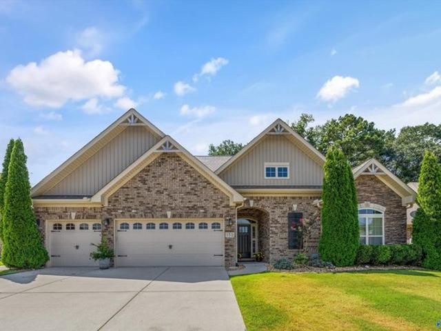 152 Autumn Cove Dr, Madison, AL 35756
