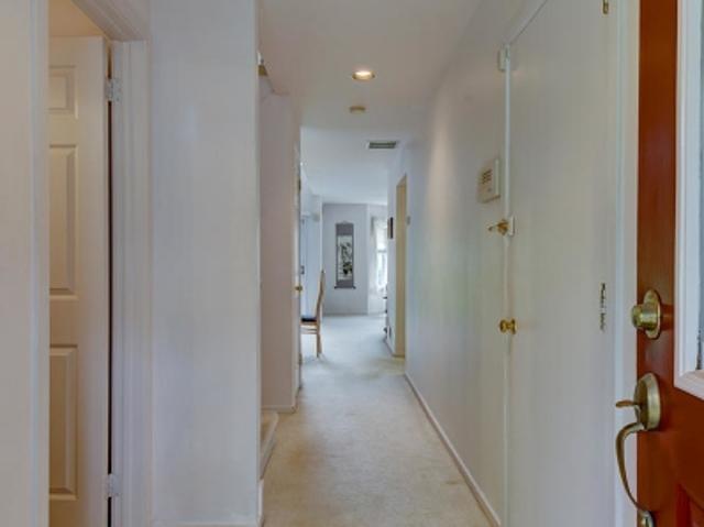 152 Bonney Ct