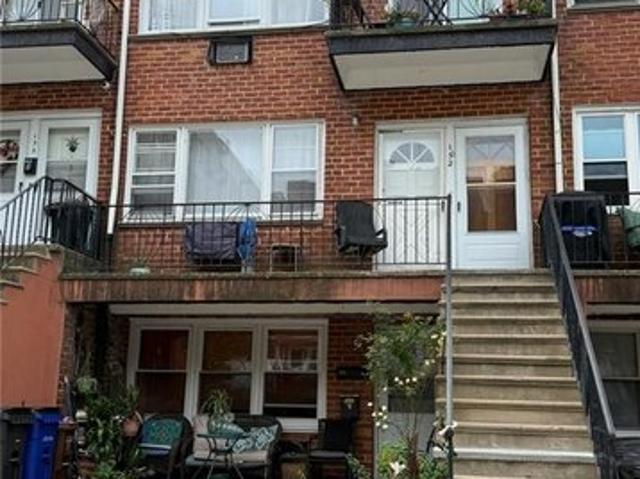 152 Bay Ridge Pkwy, Brooklyn, NY 11209