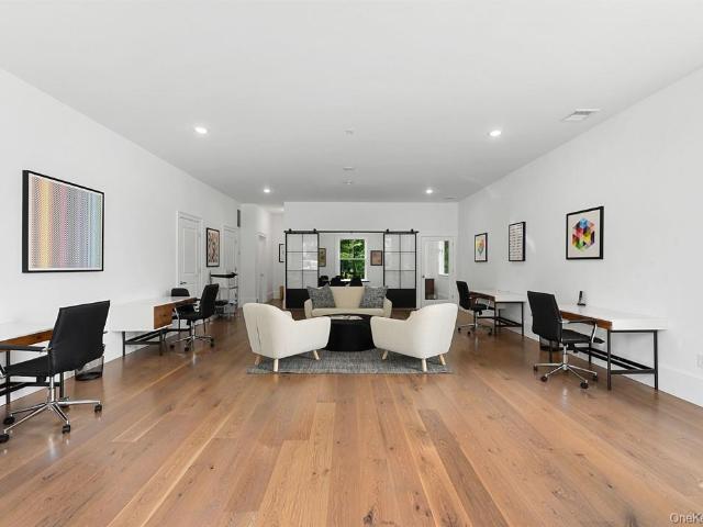 152 Bedford Road