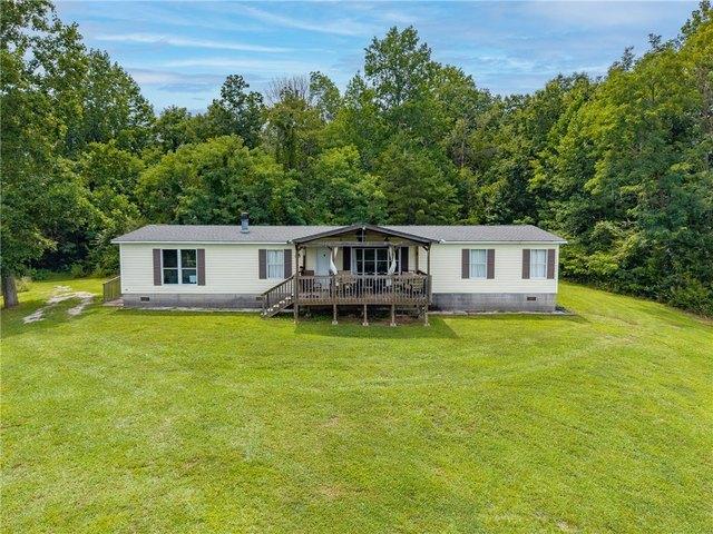 152 Big Ridge Rd, Westminster, SC 29693