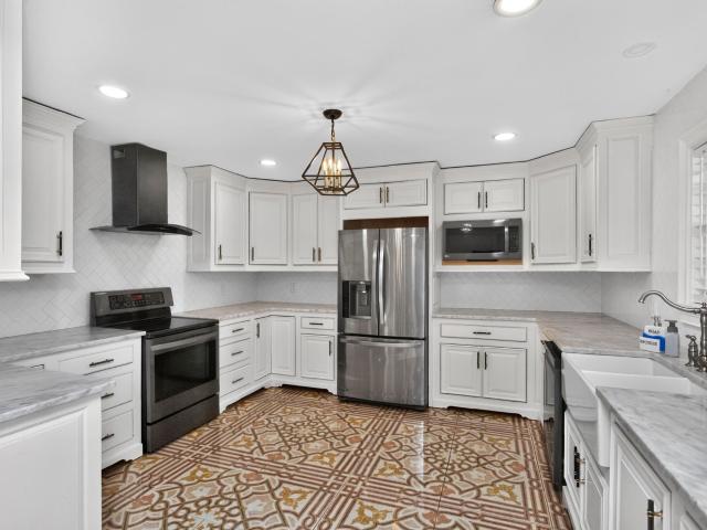 152 Bill Stewart Blvd